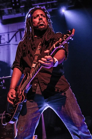 Rasheed Thomas | The Definitive Nonpoint Wiki | Fandom