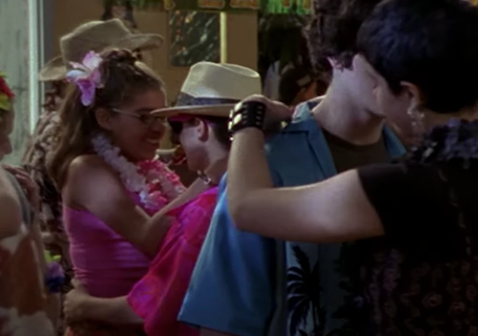 Libertad Y Jt De Degrassi Liberty Van Zandt | Degrassi Wiki | Fandom