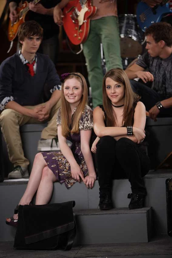 Holly J.-Jane Friendship | Degrassi Wiki | Fandom