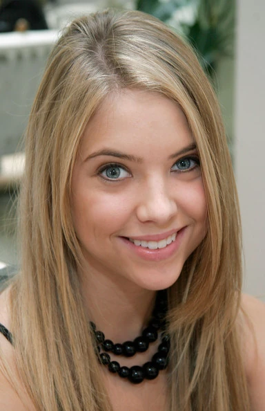 Sasha May | Degrassi Drama OverLoad Wiki | Fandom