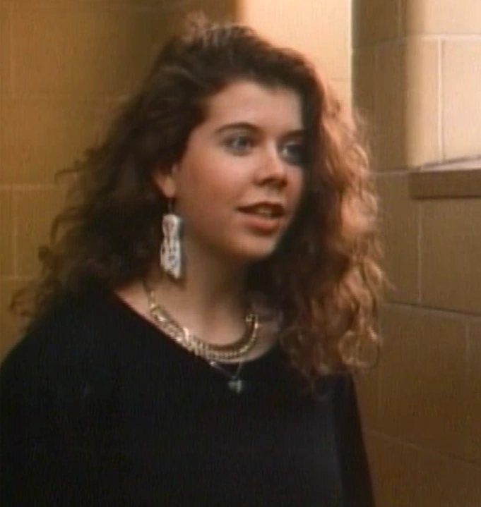 Vicky Friedland | Degrassipedia Wiki | Fandom