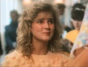 Amy Holmes | Degrassipedia Wiki | Fandom