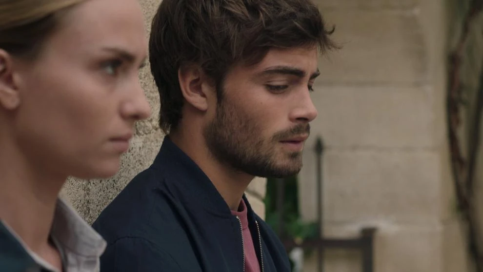 Épisode 2 (ITC) | Wiki Demain nous appartient | Fandom