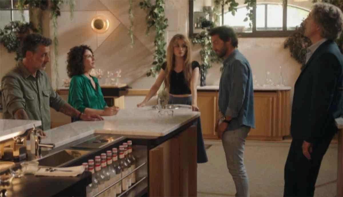 Épisode 742 (ITC) | Wiki Demain nous appartient | Fandom