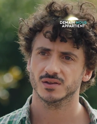 Julien Chauvet | Wiki Demain nous appartient | Fandom