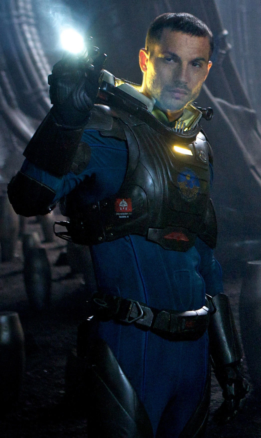 Charlie Holloway | Wiki Depredador AVP | Fandom