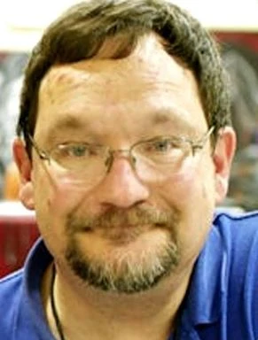 Rick Burchett | Wiki Depredador AVP | Fandom