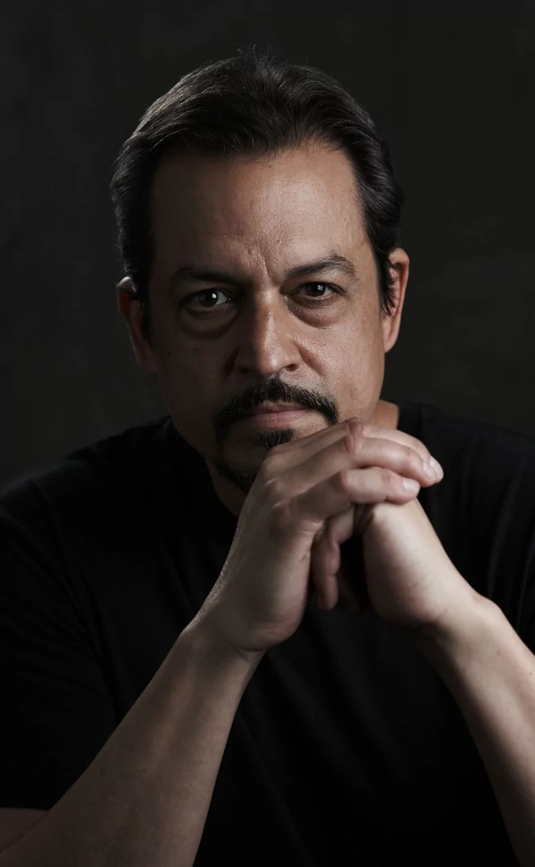 Mike Mayhew | Wiki Depredador AVP | Fandom