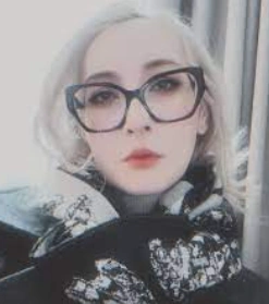 Rose Besch | Wiki Depredador AVP | Fandom