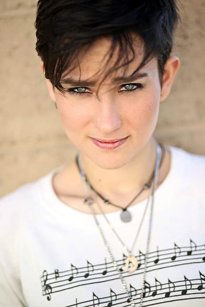 Bex Taylor-Klaus | Deputy Wiki | Fandom