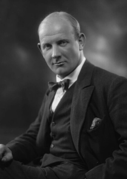 Graham Hutchison | Der Weltadler Wiki | Fandom