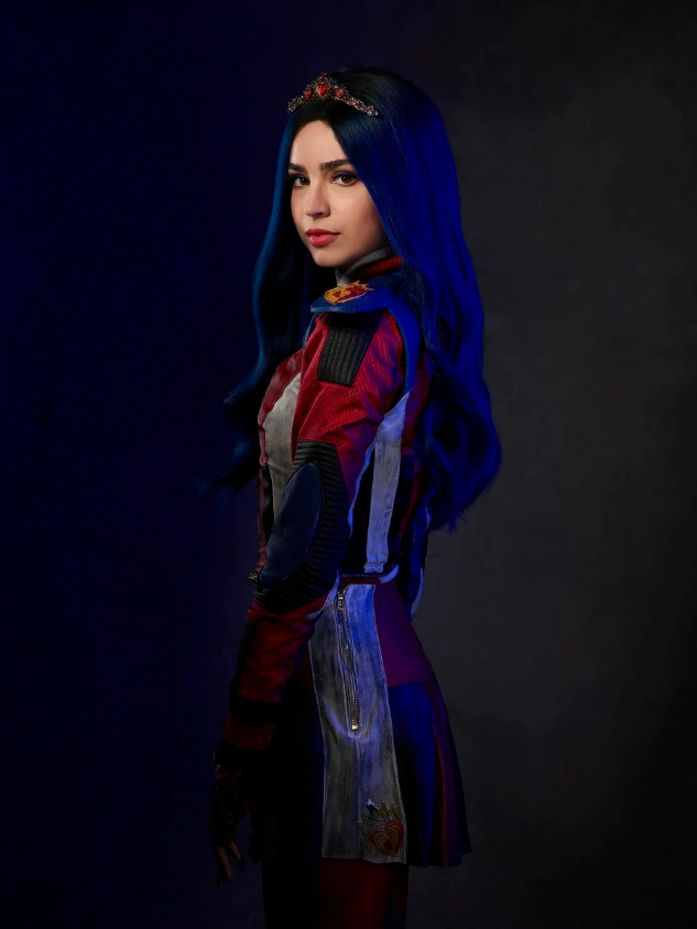 Evie | Descendants: The Night Is Young Wiki | Fandom