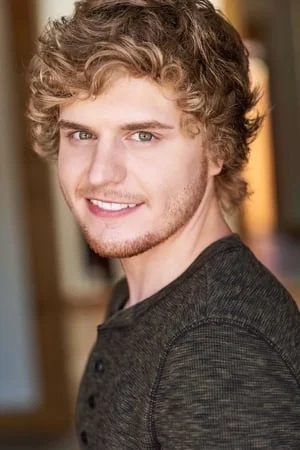 Maxwell Chase | Wiki Descendants | Fandom