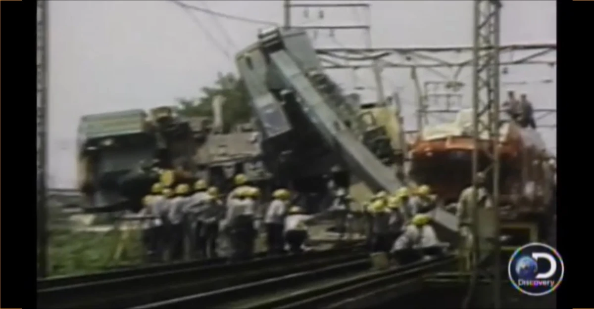 1987 Japan train wreck | Destroyed In Seconds Wiki | Fandom