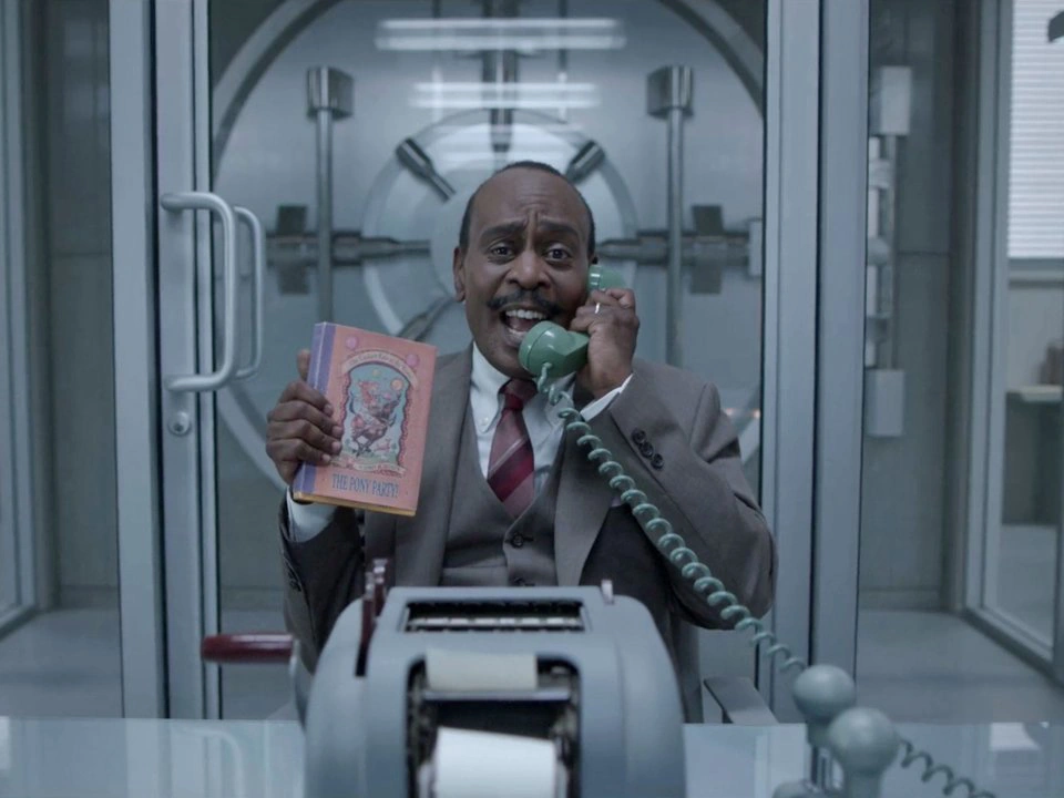 Arthur Poe | Desventuras em Série Wiki | Fandom