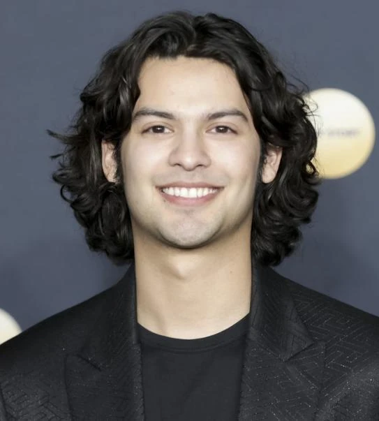 Xolo Maridueña | DC Universe Wiki | Fandom