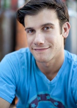 Jeff Campanella | Devious Maids Wiki | Fandom