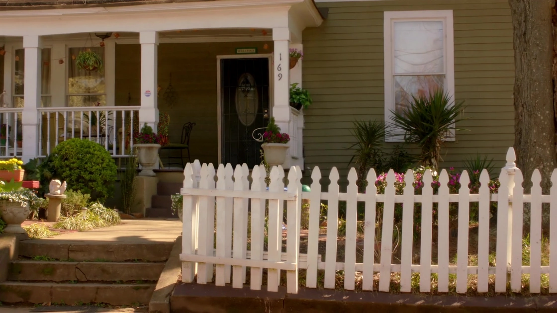 Diaz House | Devious Maids Wiki | Fandom