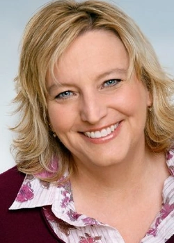 Julia Flint | Devious Maids Wiki | Fandom