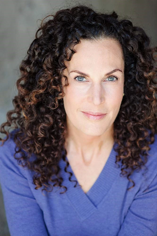 Lisa Kaminir | Dexter Wiki | Fandom