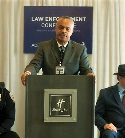 Panelist | Dexter Wiki | Fandom