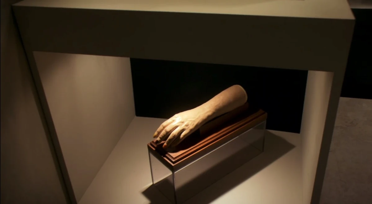 Prosthetic Hand | Dexter Wiki | Fandom