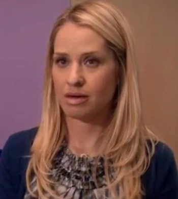 Laura Mendell | Dexter Wiki | Fandom