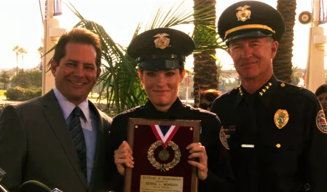 Mayor | Dexter Wiki | Fandom