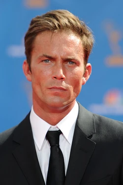 Desmond Harrington Dexter