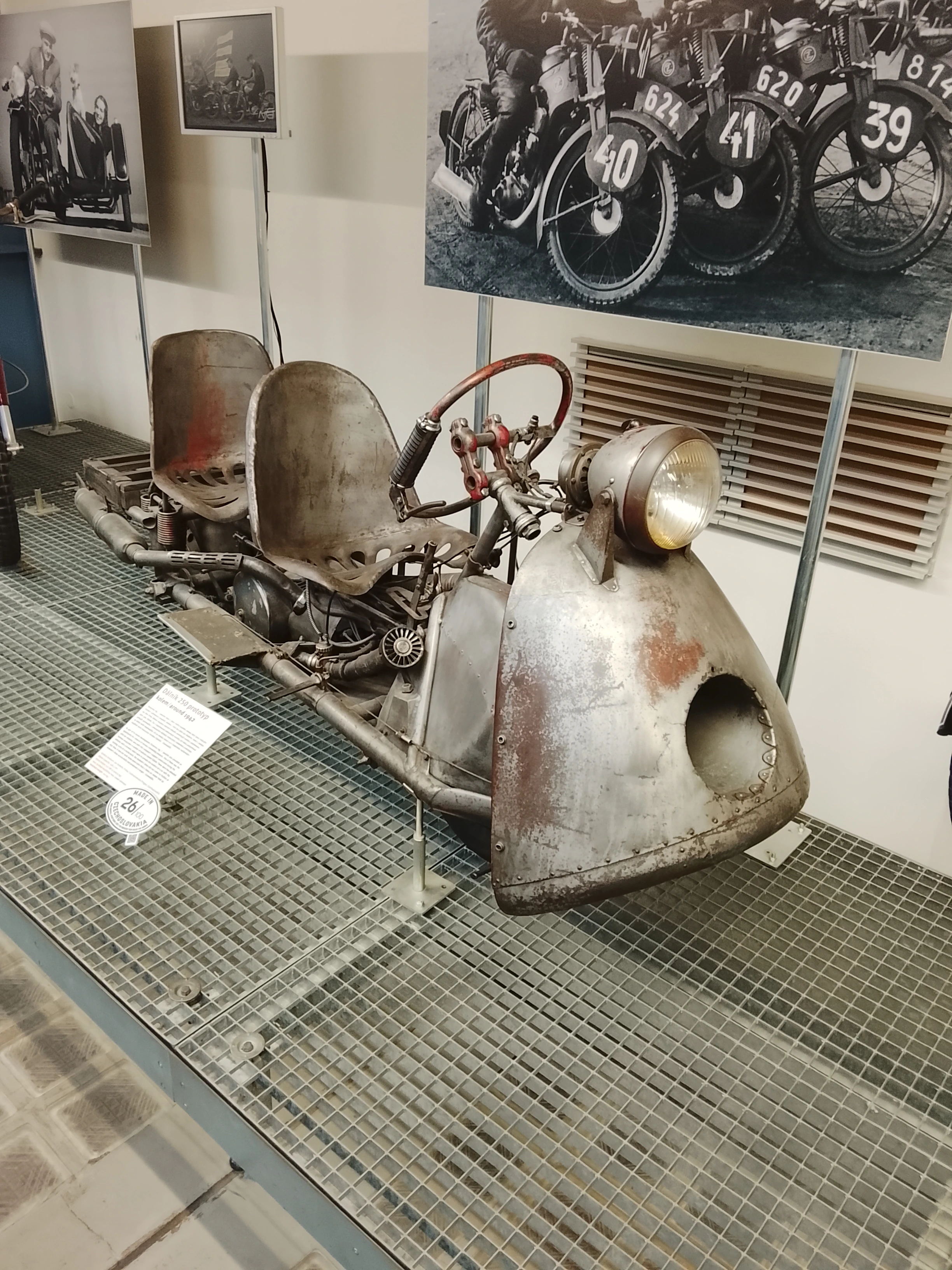 Motorcycle like its from Fallout world | Fandom
