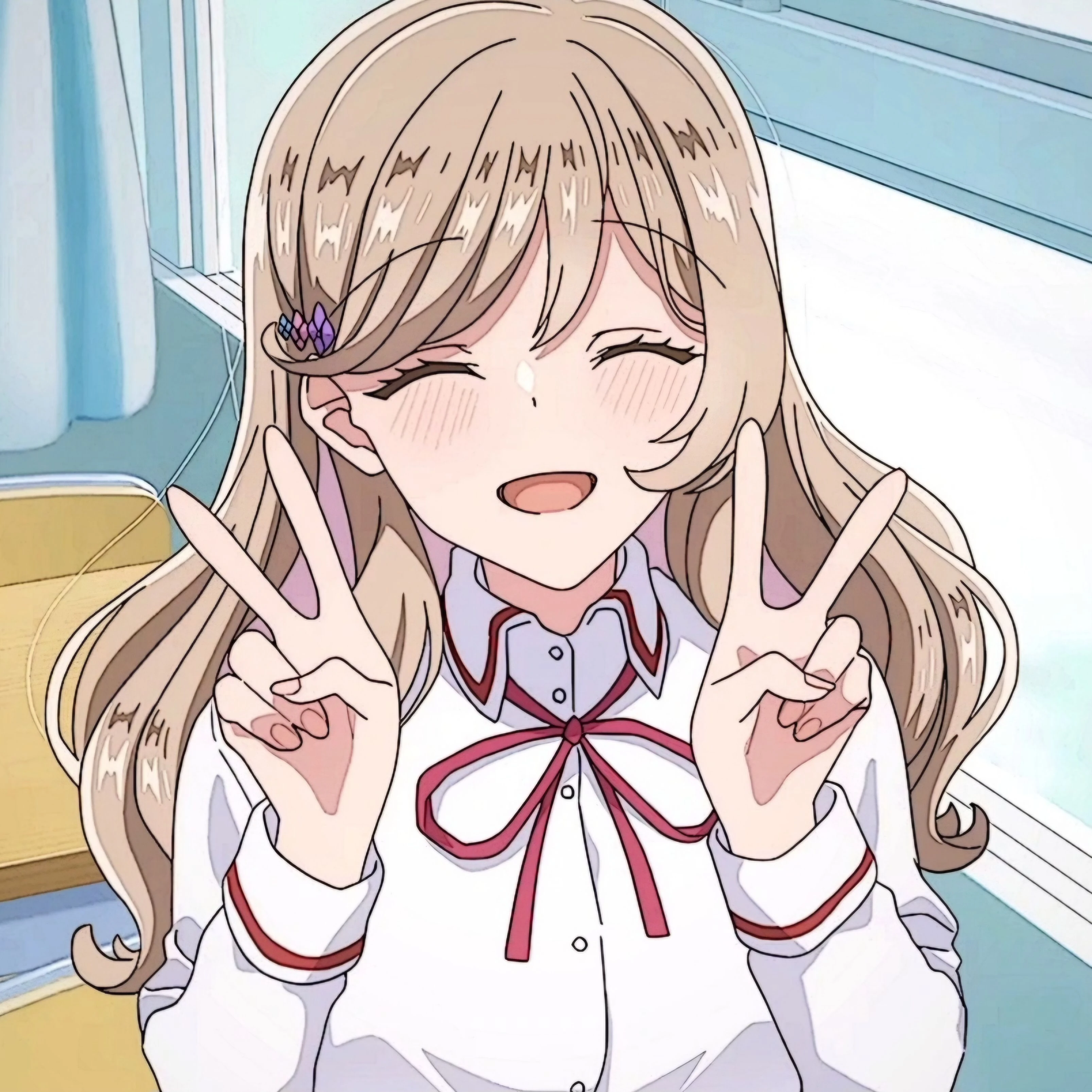 can sm1 make this image smaller or wtv bcuz fandom says its too big ...