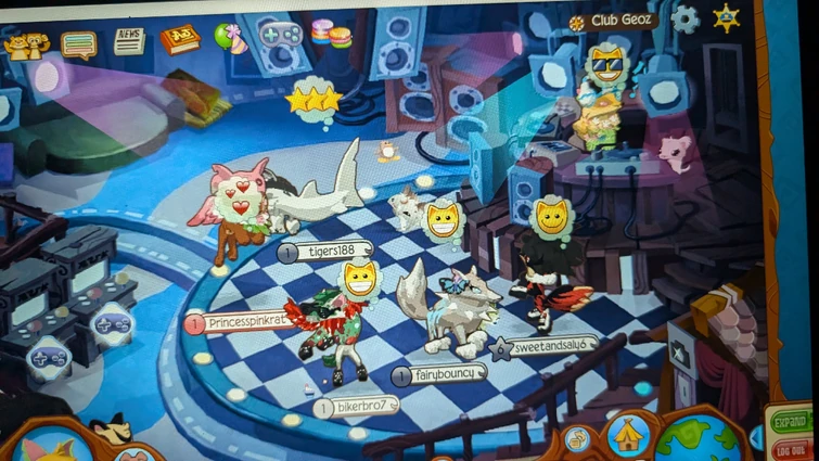 PARTY AT CLUB GEOZ | Fandom