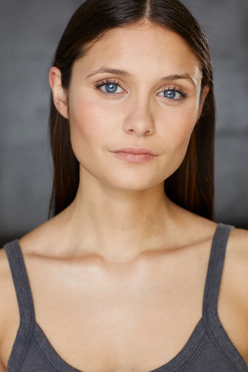 Em Hoggett | Dharmann Wiki | Fandom