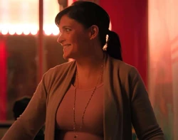 Alison Robertson | Dharmann Wiki | Fandom