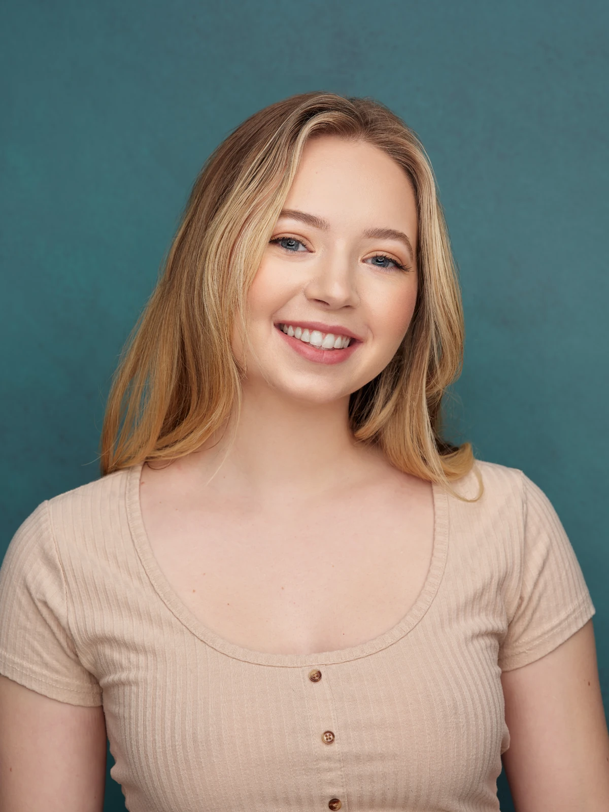 Julia Alexis Mason | Dharmann Wiki | Fandom