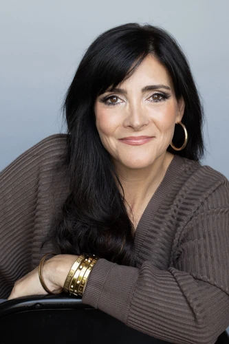 Alison Robertson | Dharmann Wiki | Fandom