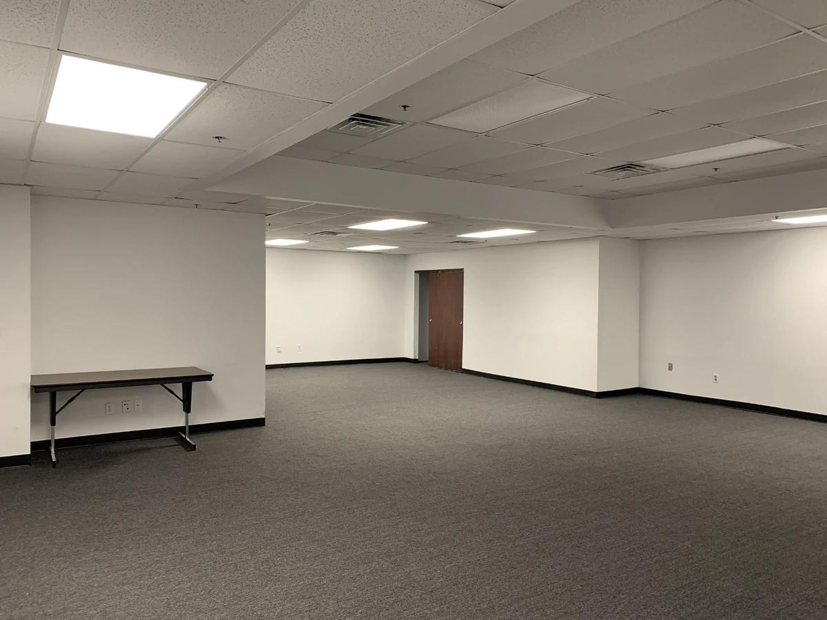 Level 3: "Mostly Empty Offices" | The Diagonal Rooms Wiki | Fandom