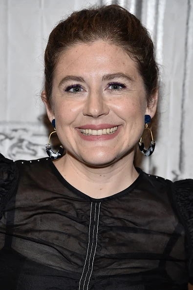 Alena Smith | Dickinson Wiki | Fandom