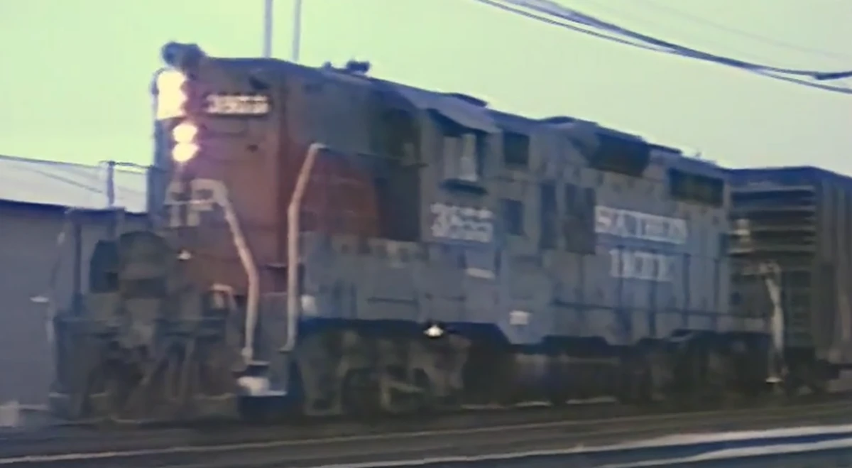 BUGX 1801 (GP9R)/Gallery | Diesel Locomotives Wiki | Fandom