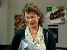 Philippa Moorcroft | Dinnerladies Wiki | Fandom