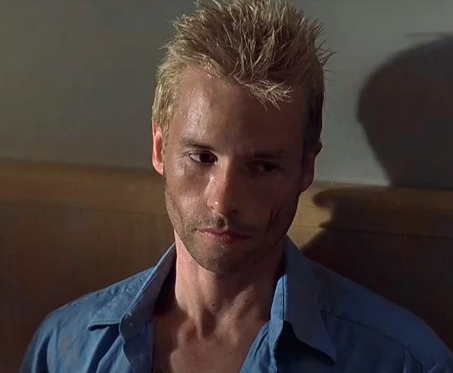 Leonard Shelby | Disabled Characters Wiki | Fandom