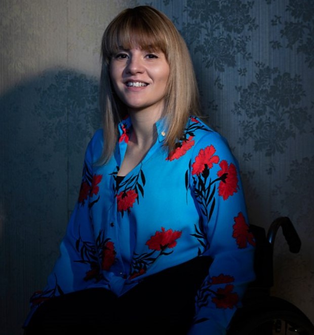 Rosie Lyons Disabled Characters Wiki Fandom