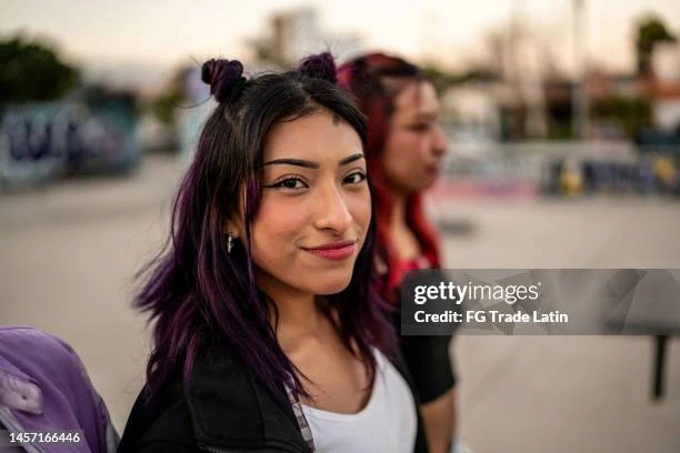 Ni Eiz | Discographies Wiki | Fandom