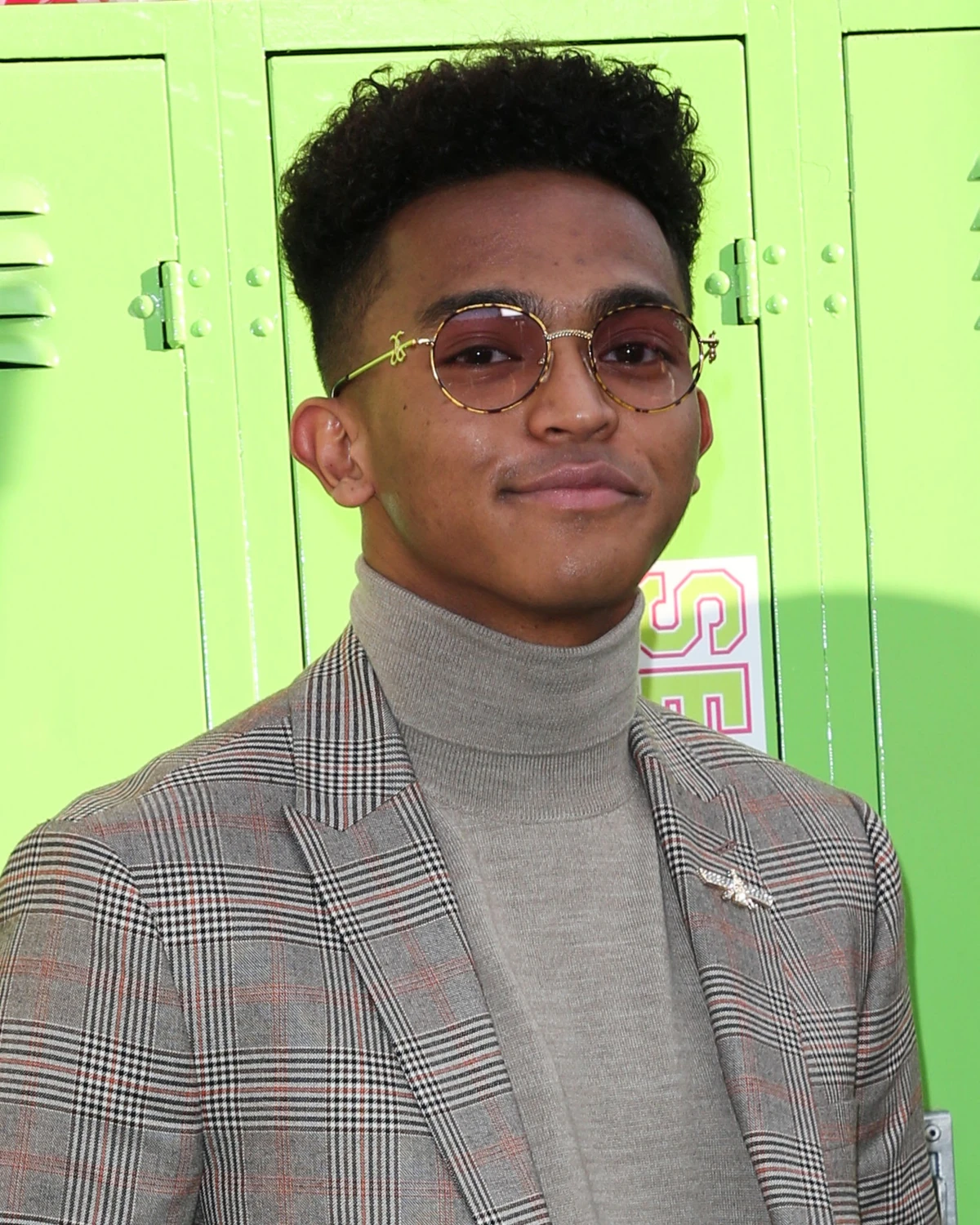 Noah Powers | Discord Diamond High School Wiki | Fandom