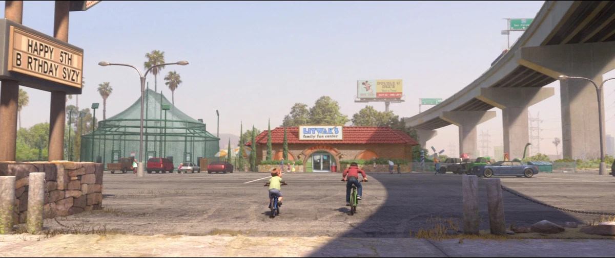 Litwak's Arcade | The Disney Club Wiki | Fandom