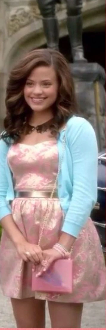 Prinsessa Audrey /Asusteet | Disney Descendants Wikia | Fandom