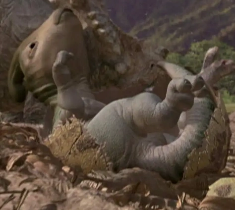 Zuzu | Disney Dinosaur Wiki | Fandom