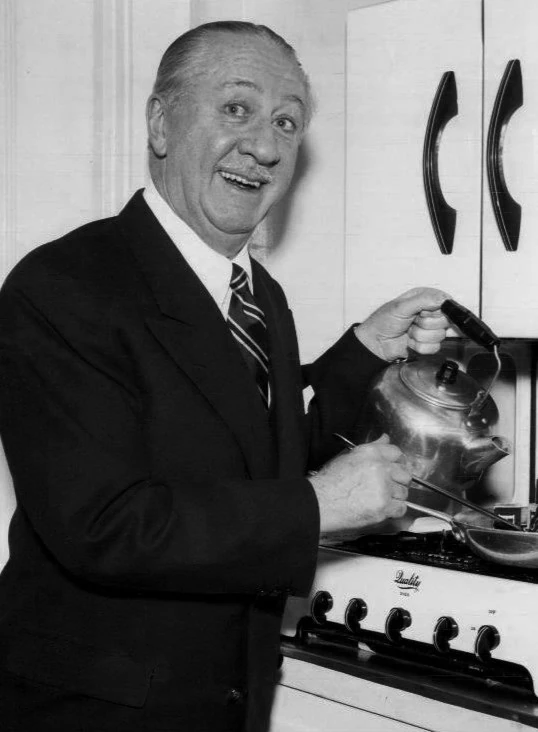 Roy Atwell | Disney Idol Wiki | Fandom