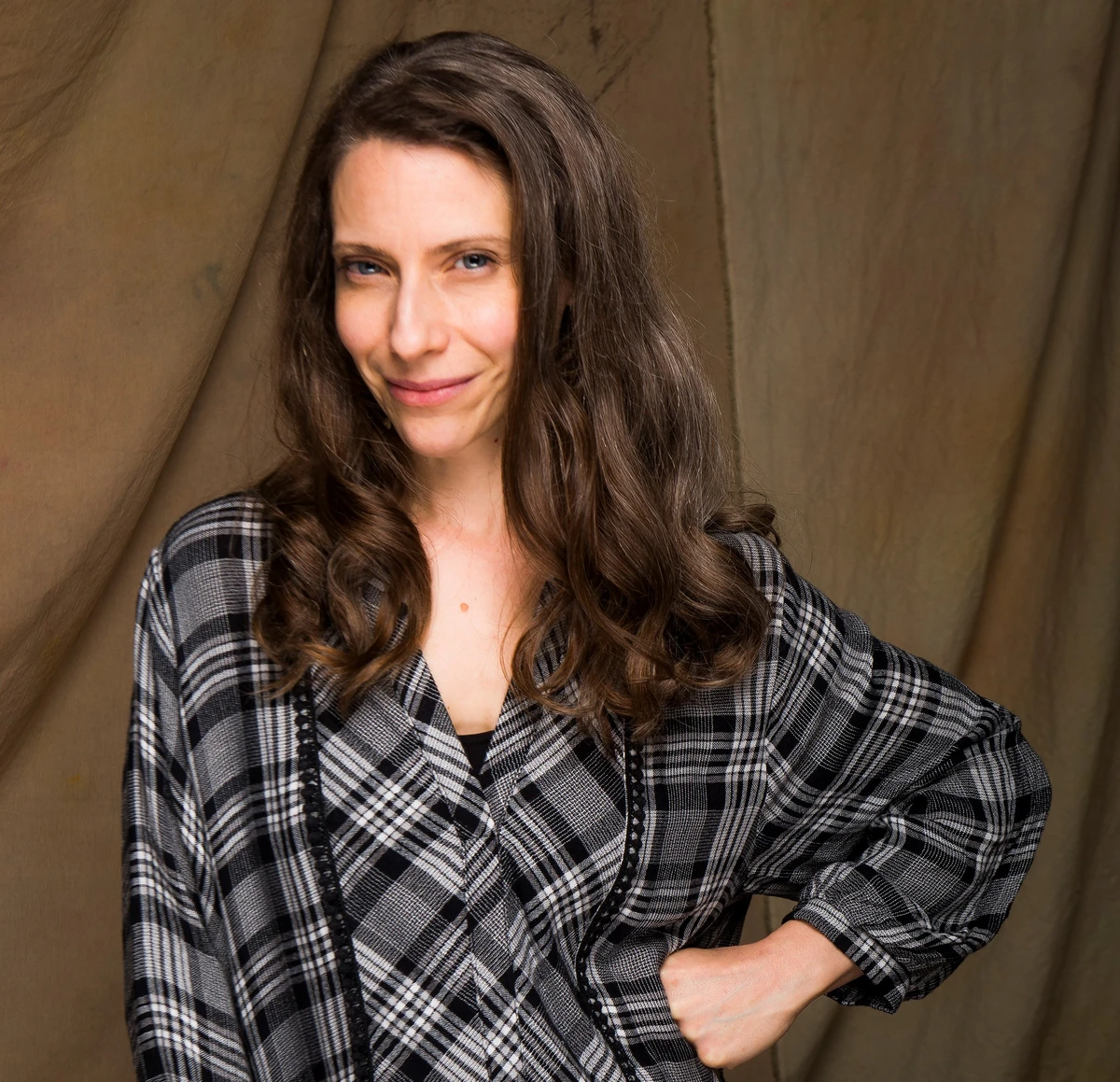 Elena Roger | Disney Intertwined Wiki | Fandom