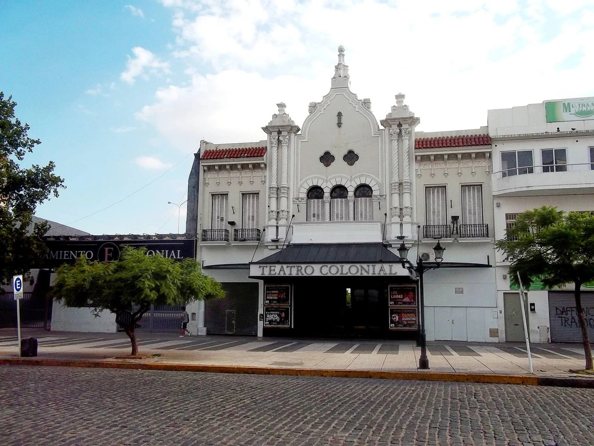 Teatro Colonial en Avellaneda | Disney Intertwined Wiki | Fandom